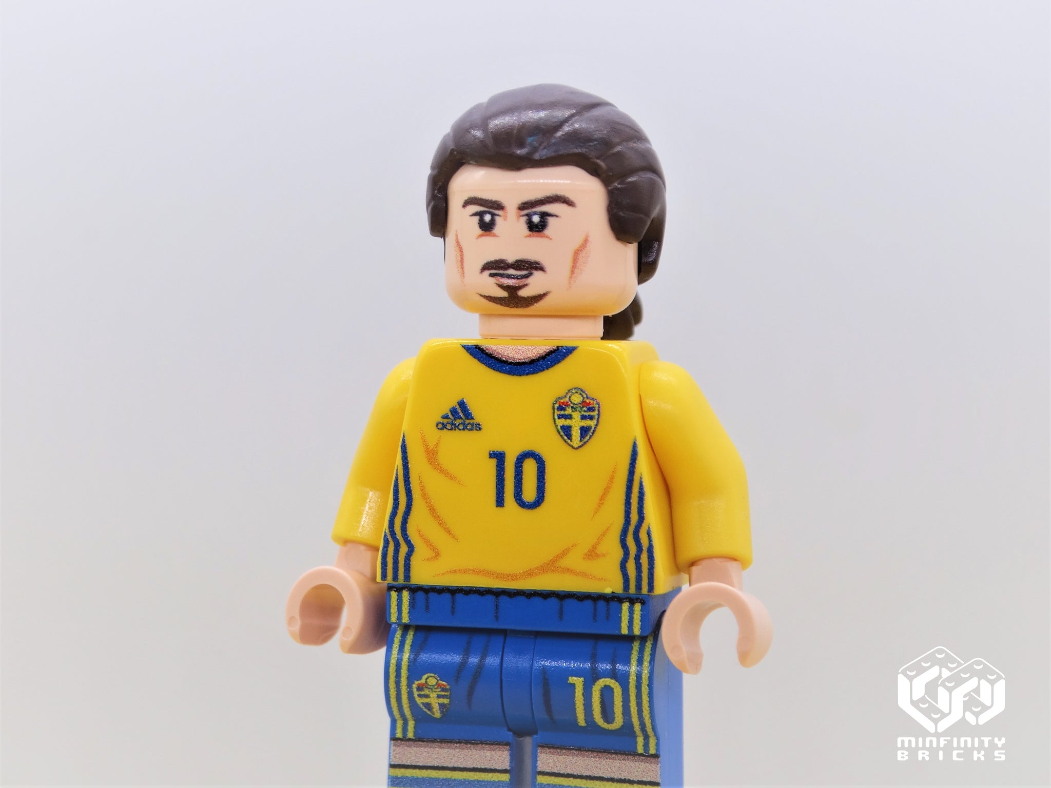 ZLATAN IBRAHIMOVIC, Sweden National Football Team 2016 – MinfinityBricks